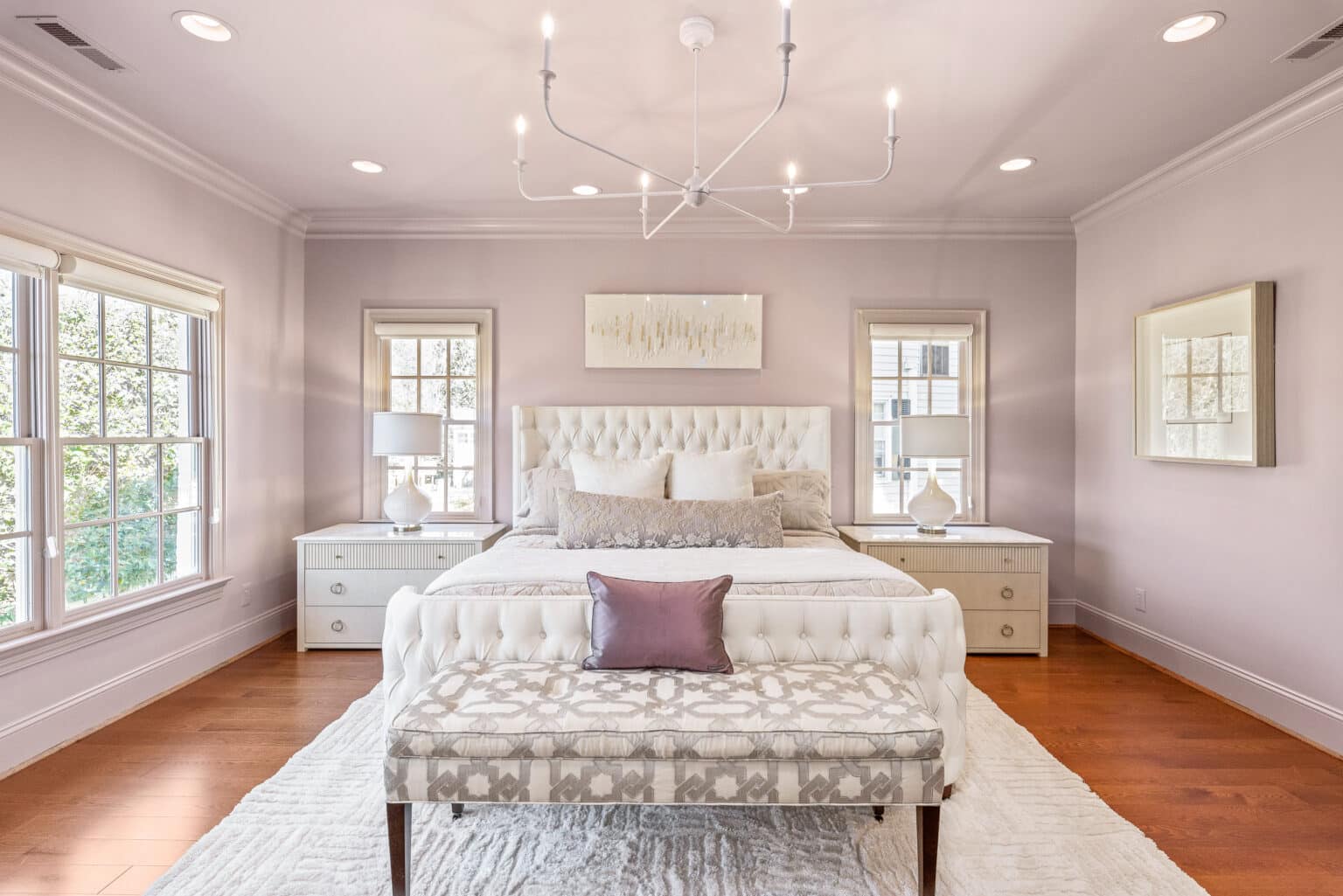 Toxic Fresh Paint Fumes? Low-VOC vs. Traditional Paints